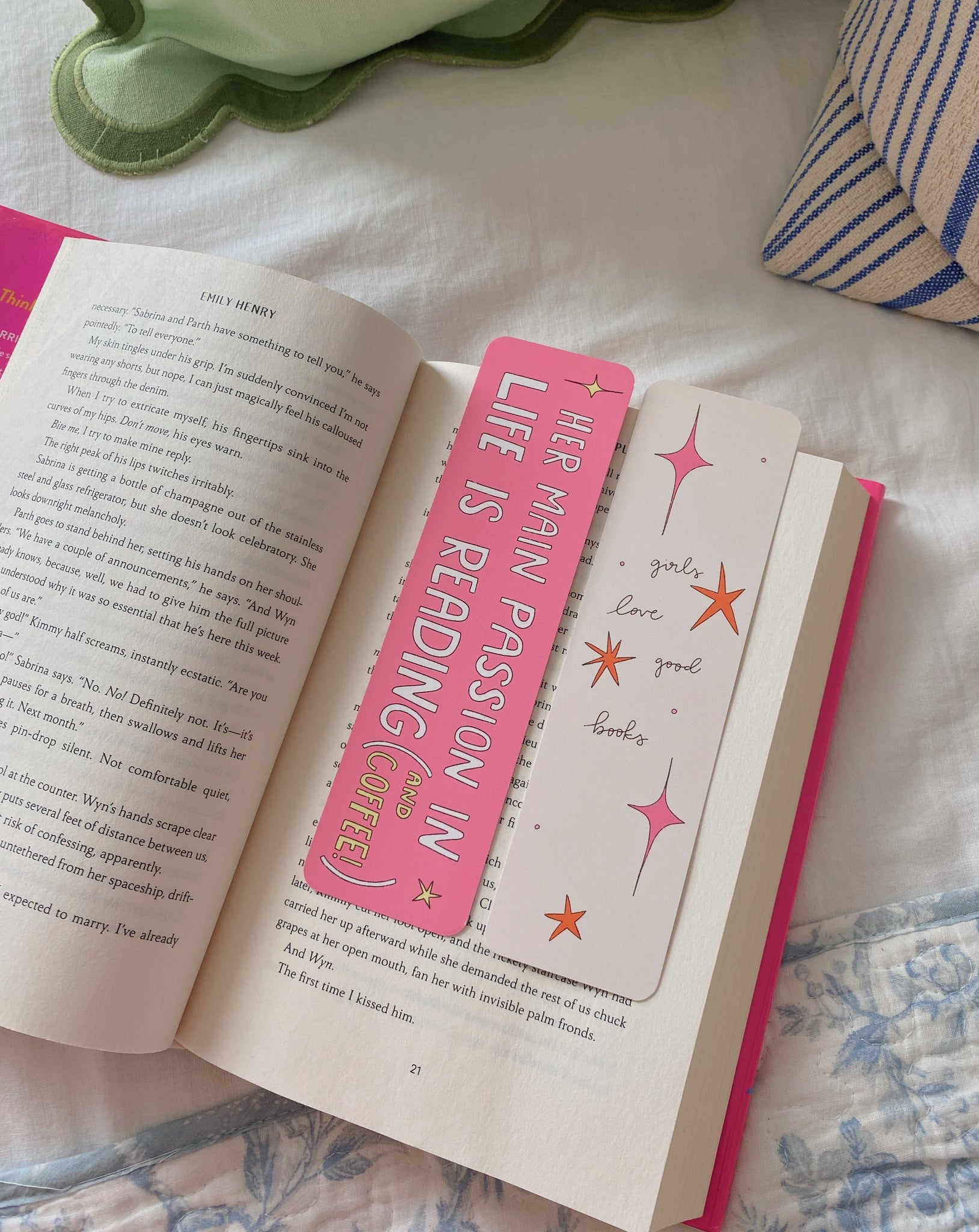 THE 'READING GIRLIE' BOOKMARK SET – All Things Lilly Ann