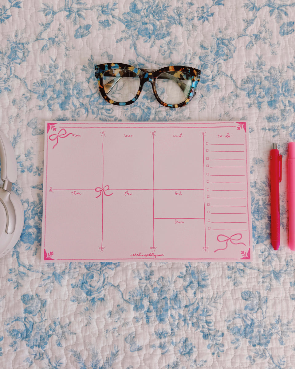 FEELIN' FANCY PINK BOWS WEEKLY NOTEPAD – All Things Lilly Ann